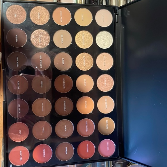 Morphe | Makeup | Morphe Eyeshadow Palette | Poshmark